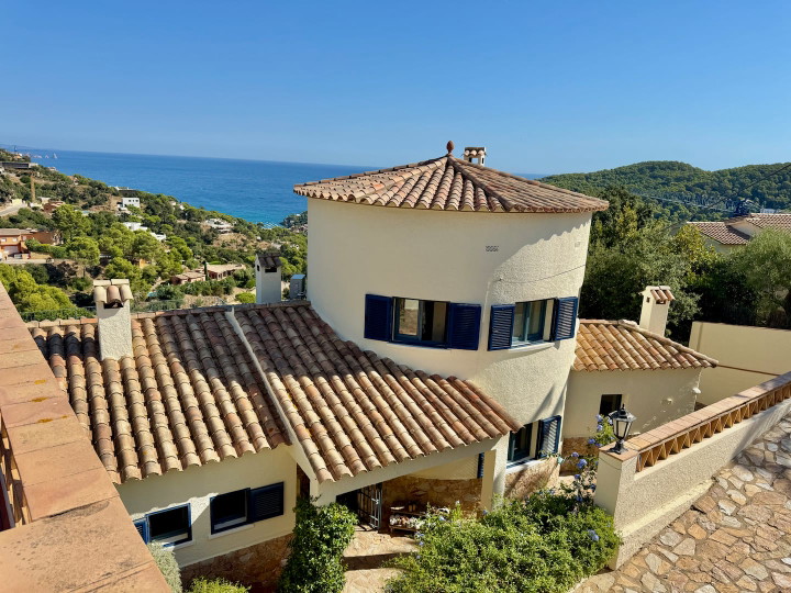 Can Oleander Overlooking Sa Riera - Begur