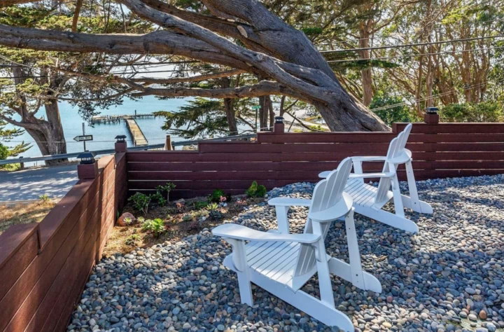 Bodega Bay Beachfront Bungalow - Bodega Bay, CA