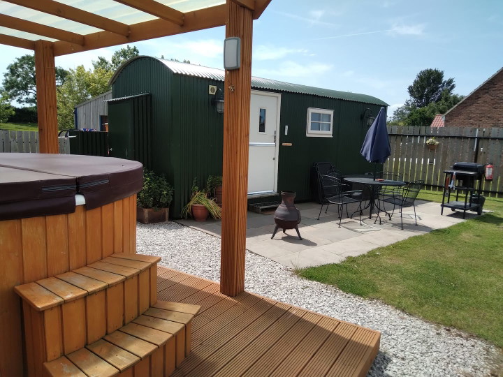 Shepherd's Hut & Hot Tub North Yorkshire - Knaresborough