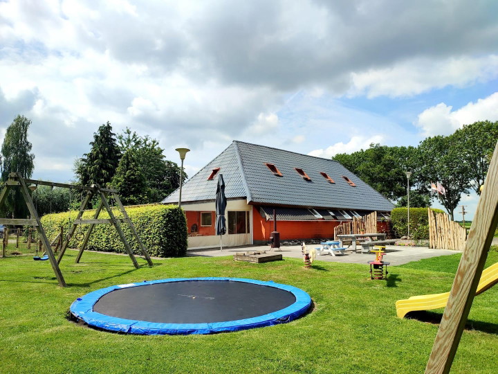 Vakantieboerderij De Veldstreek In Zevenhuizen Gr - Pays-Bas
