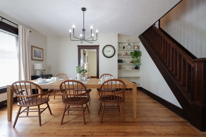 The Gathering Grange- 6 Bedrooms, Sleeps 12 - Mansfield, OH