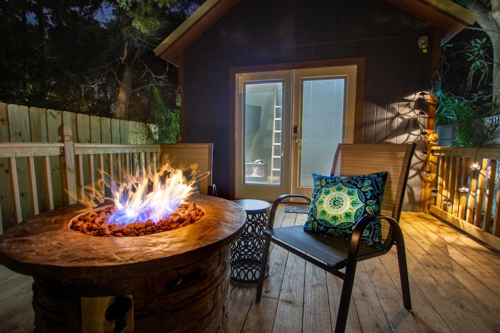 The Surf Shed - Unique Luxury Stay - St. Augustine, FL