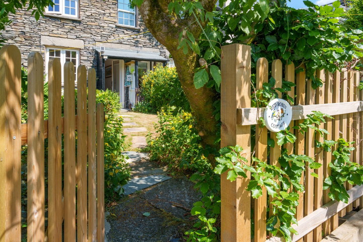 Red Robin Cottage - With A Garden & Parking - Ambleside