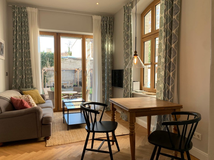 Chic Apt. - Overlooks Garden, Quiet, 15mins To Dom - Cologne
