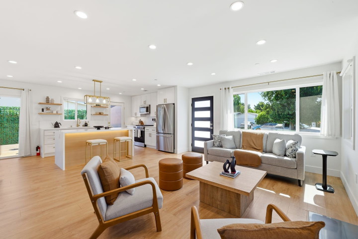 Newly Renovated Luxury Home Near Stanford & Techs - Fremont, CA