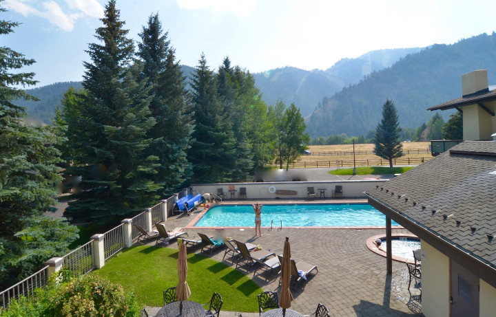 Sun Valley Adventures | Heated Pool & Spa - Ketchum, ID