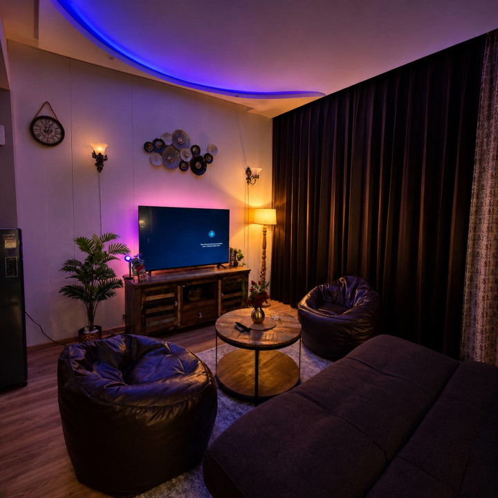 Timeless Chamber By Cloudline Stays | M3m Myden -
