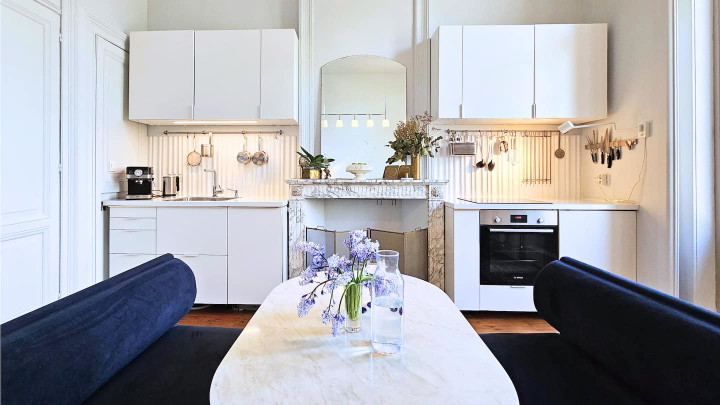 Un Bel Appartement Historique Avec Balcon&nbsp;+&nbsp;Parking&nbsp;+&nbsp;Tram - Courtrai