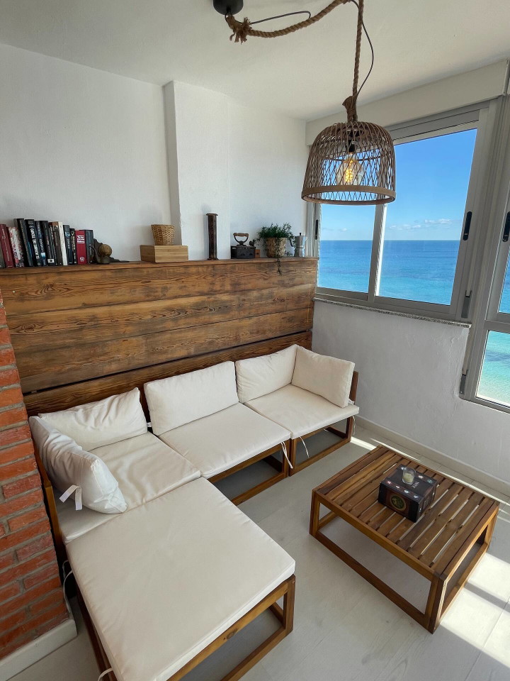 360° Views · 10th Floor · Beachfront - La Manga