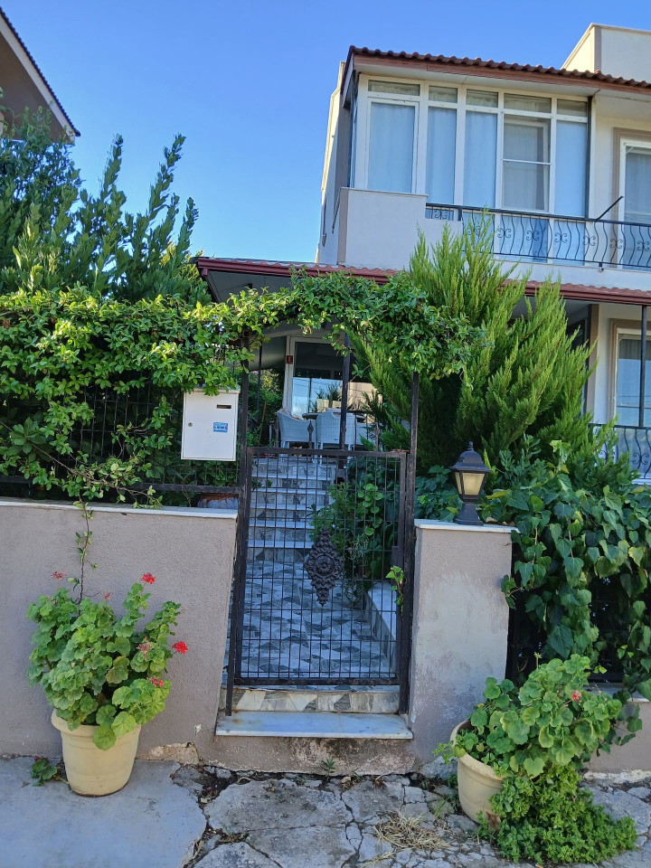 Ayvalık Zehra Sultan Konuk Evi - Ayvalık