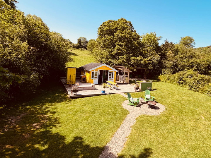 Beach Hut On A Hill - Cardigan