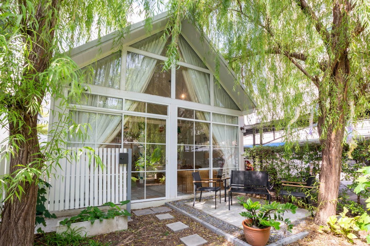 Super Deal Cabin Glasshouse In The Garden Bkk - Bangkok