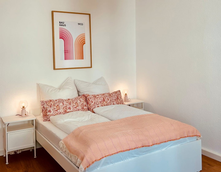 Newly Furnished - Rear Building - Trendy District - Dresden
