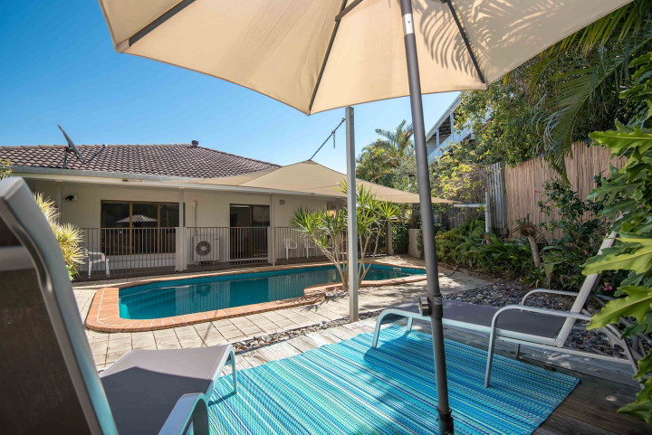 Sunrise Holiday Home - Space, Style, Comfort & Heated Pool - Noosa Heads