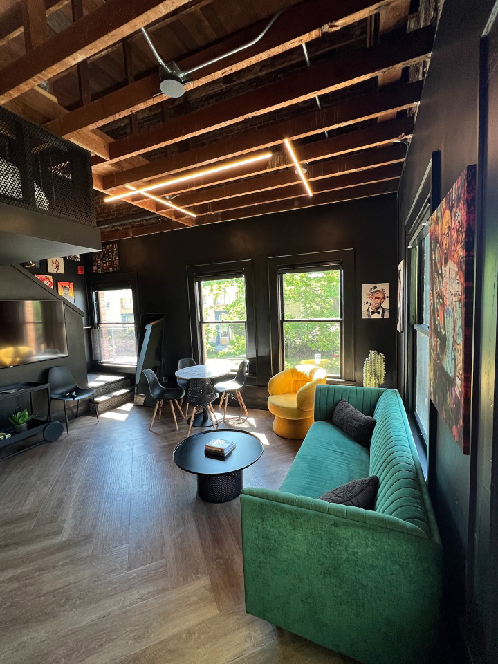 Therockstar Loft On 5th St. Designer Luxury + Fun. - Eugene, OR