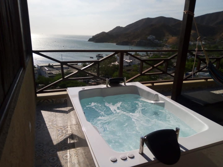 Hermosa Cabaña Con Jacuzzi Y Vista Al Mar - Santa Marta