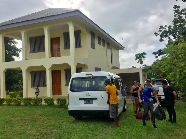 Duranta Holiday Home - Port Vila
