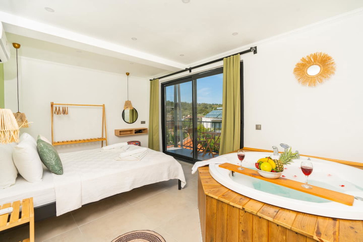 Ada Apart 1 With A View And Jacuzzi In Kalkan/patara - Kalkan