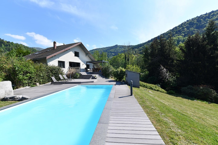 Chalet De Standing,piscine Chauffée, Spa Et Sauna. - Haut-Rhin