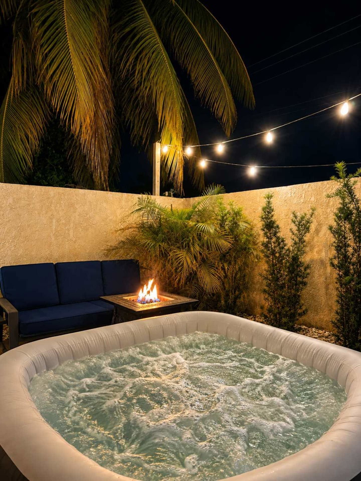 Gated Oasis | Pool, Jacuzzi, Fireplace, Near Beach - Nassau