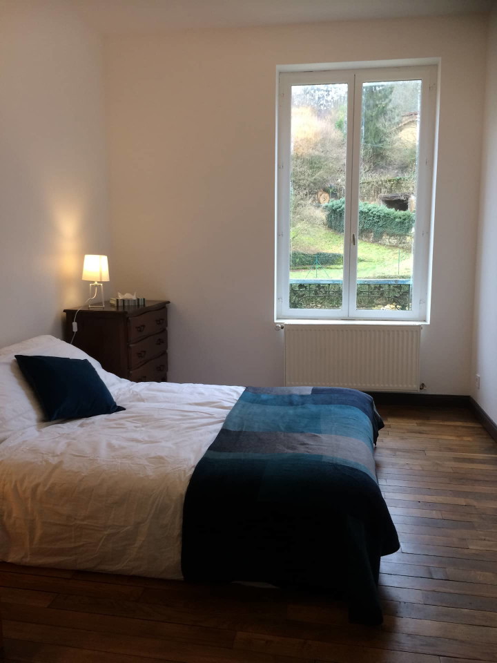 3 Rooms + Kitchen, Private Access. - Maas