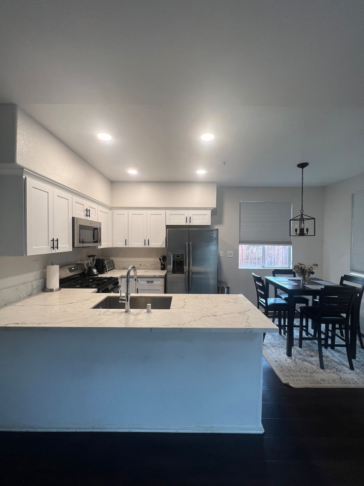 A Place To Stay - Oxnard, CA