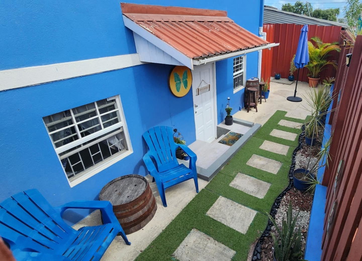 The Blue Pearl-cozy2bd W/ Chillout Outdoor Lounge - Barbados