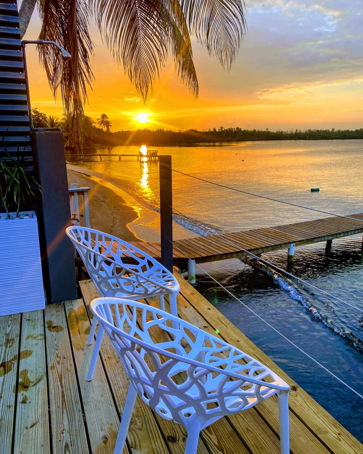 Pequeño Espacio Romántico Piscina Y Muelle Privado - Caraïbes