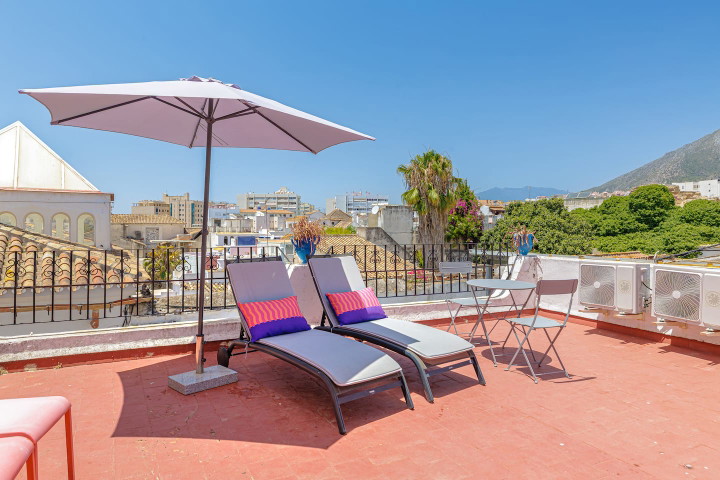 Escuela Village | Sleeps 4 | Old Town, Quadrupl... - Marbella