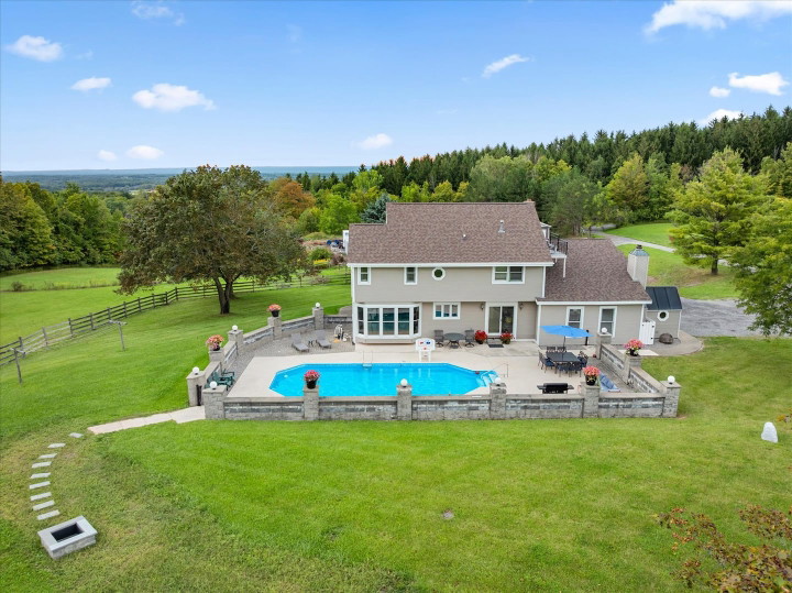 Private Country Estate - Verona, NY