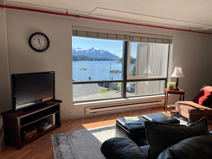 Studio Downtown Apt. 7 W/ocean & Mountain Views - Sitka, AK