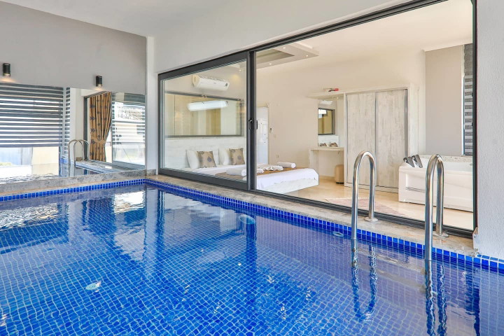 2+1 Villa Kapalı ıSıtmalı Ve Açık Havuzlu Kalkan - Kalkan