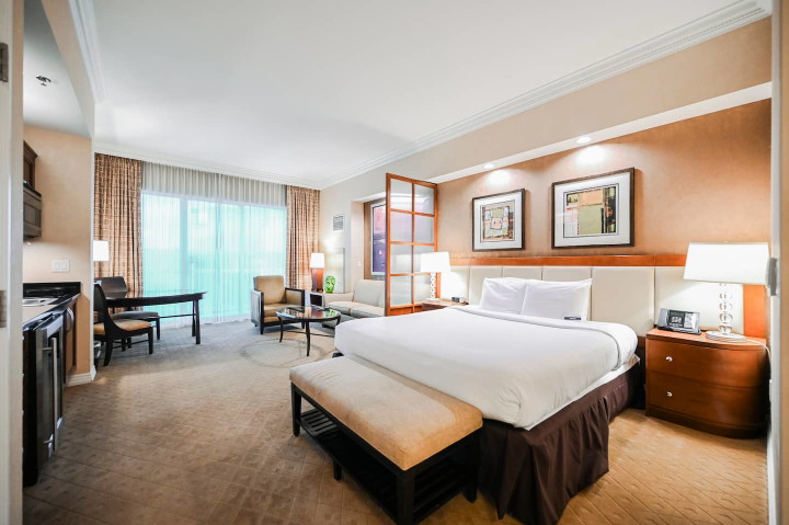 D32o2 Ph Strip View  Balcony  No Resort Fee - 라스베이거스, NV