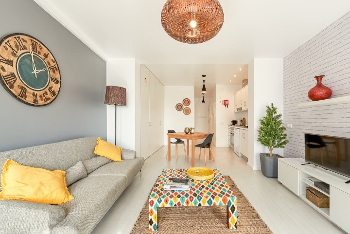Enjoy Lisbon Graça With A Balcony Overlooking The River - Seixal