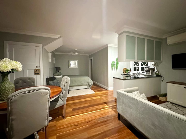 Full Studio With Private Access - Cairns