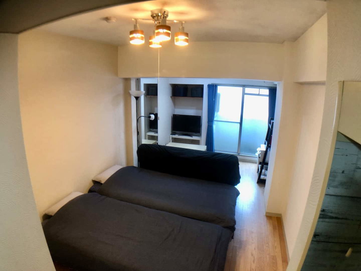2 Stops To Namba (5 Minutes)/2 Minutes On Foot From Tengachaya Station/short Walk To Namba , Twin Room/403 - Osaka