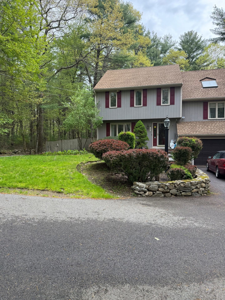 Private Setting, One Bedroom, All Amenities, Cool - Foxborough, MA
