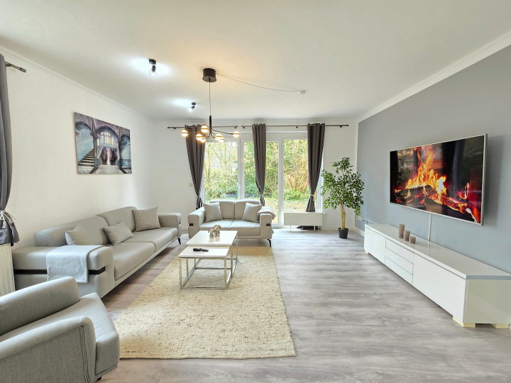 200 Sqm House In Bremen - Bremen