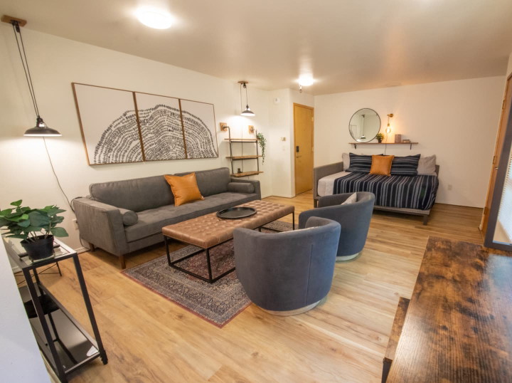 Dapper Downtown Stay On Water-shops/dining/walk - Ketchikan, AK