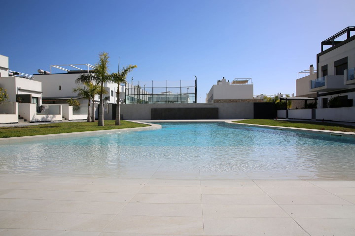Chic Coastal Retreat - Pilar de la Horadada