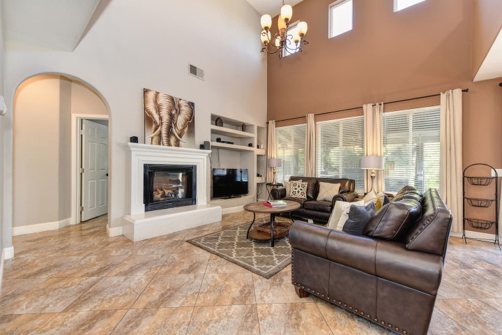 Wind House W/bbq, Spa, Pool & Sauna | Near Town - Sacramento, CA