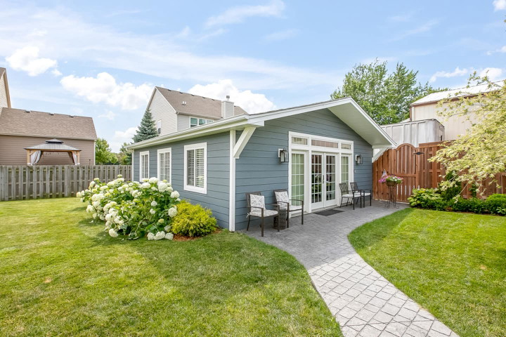 Carriage House - Elgin, IL