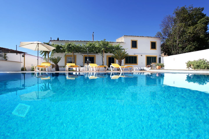 Sunny Villa With A Pool And Garden - Palma
