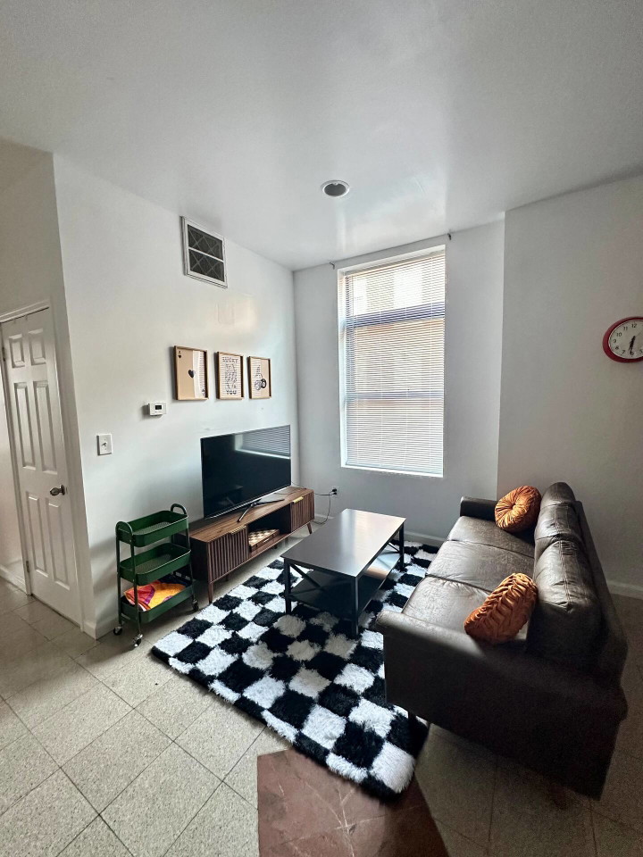 Retro Convention Center 2 Queen Bed Apt - Philadelphia