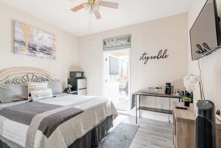 Cute & Cozy 1 Bedroom W/ Private Bath & Entrance. - Winter Garden, FL