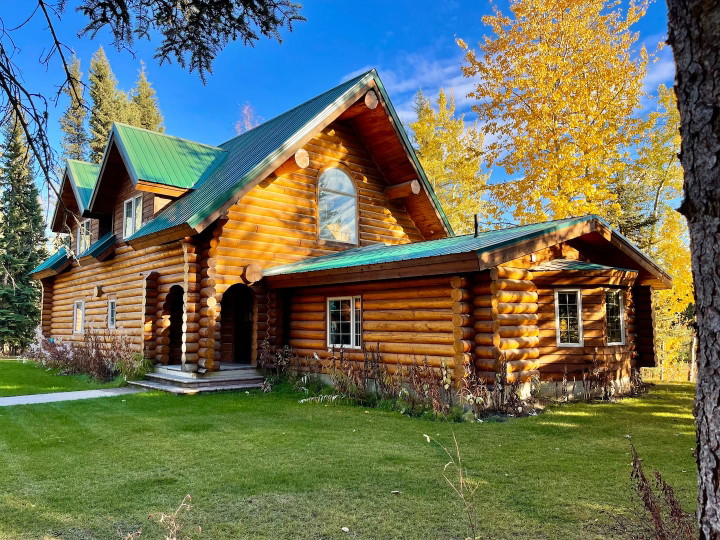 Aurora Luxury Lodge With 8-person Jacuzzi · Cedar Sauna · Near Uaf + Airport - Alaska