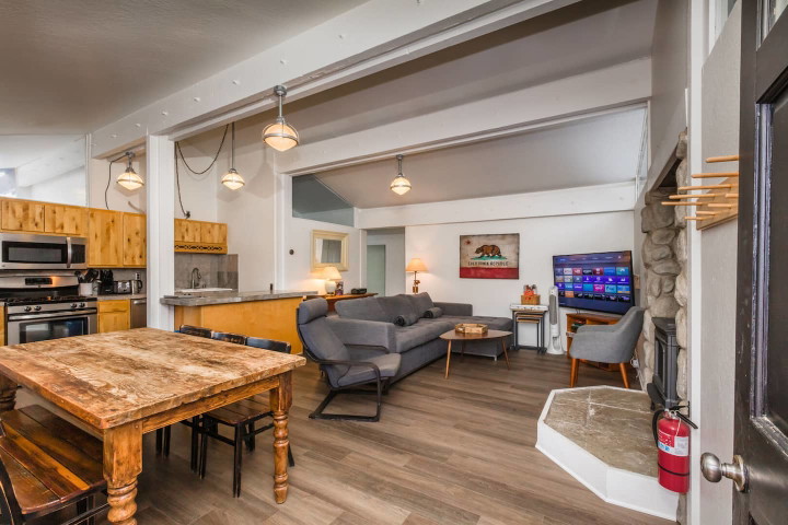 Lily Pad_modern W / Games, Smart Tv's And Hoa Amenities (Gym / Hottub / Sauna / Pool) - California