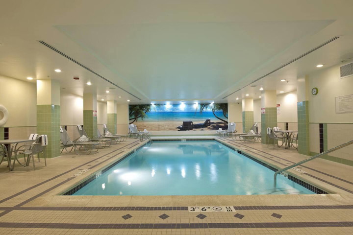 Springhill Suites Chicago | Free Breakfast - Chicago