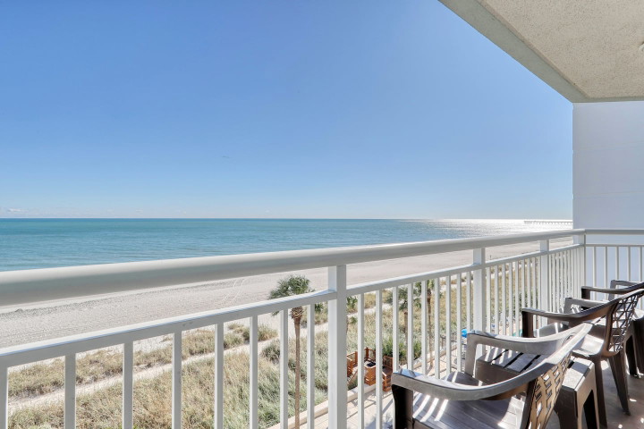 Hs-0411 Relax In This 2br | Wake Up To Ocean Views - Myrtle Beach