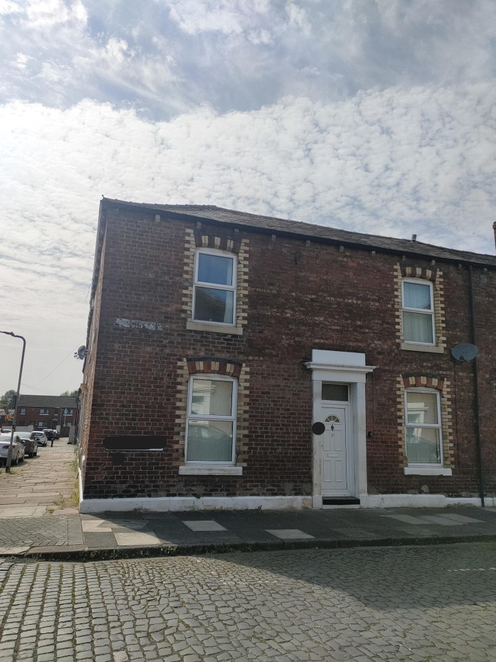 Family Home Near City Centre - New King Bed - Carlisle
